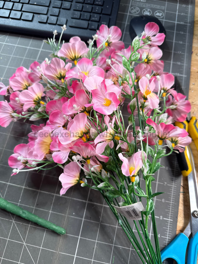 Blossom Bush - 12 Stems - Pink 37207 — DecoExchange®
