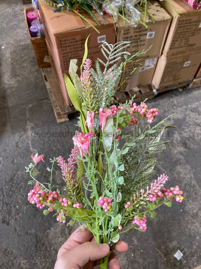 Lush Greenery - Nature's Elegance for Your Wreaths — DecoExchange®