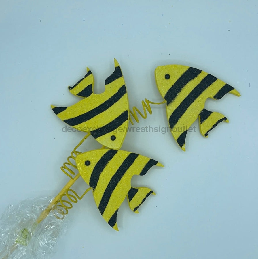 Sparkling Picks - Glittering Sprays for Wreath Brilliance — DecoExchange®